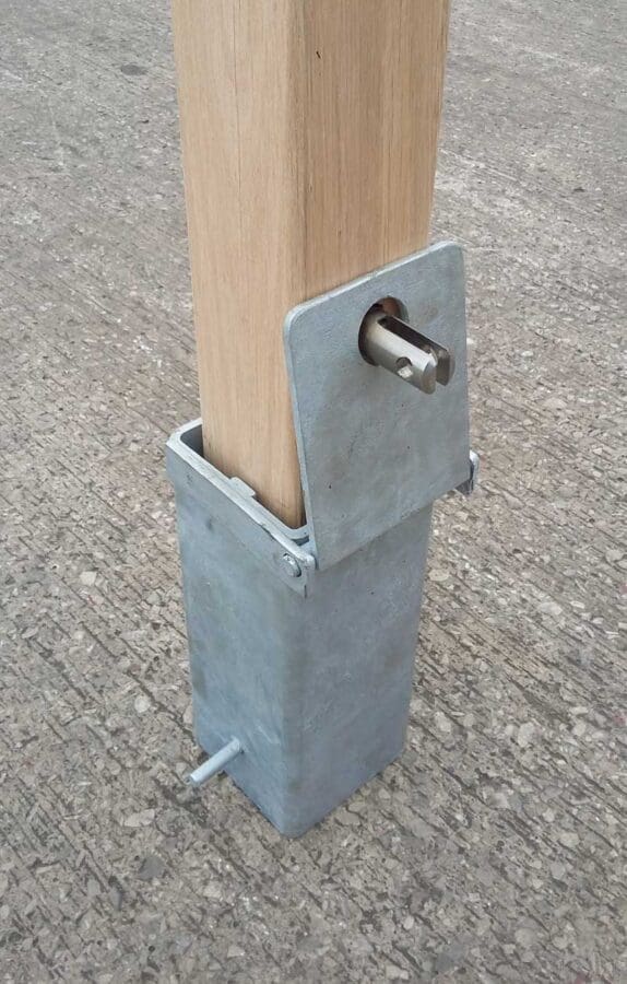 Customizable Removable Timber Bollards | Bollard Street