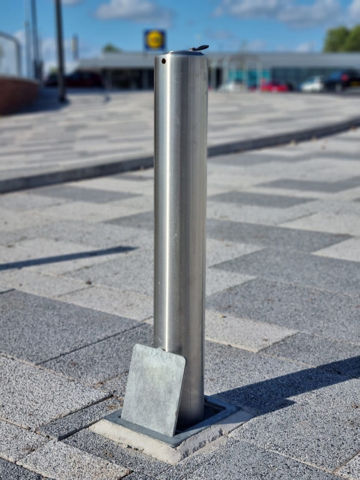 Telescopic Bollards - Bollard Street